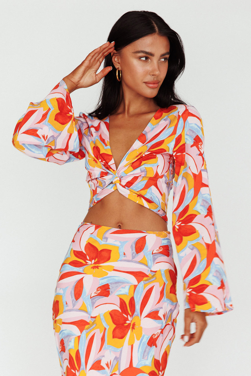 Avalo Bell Sleeve Crop Top Floral Pink– Selfie Leslie Australia