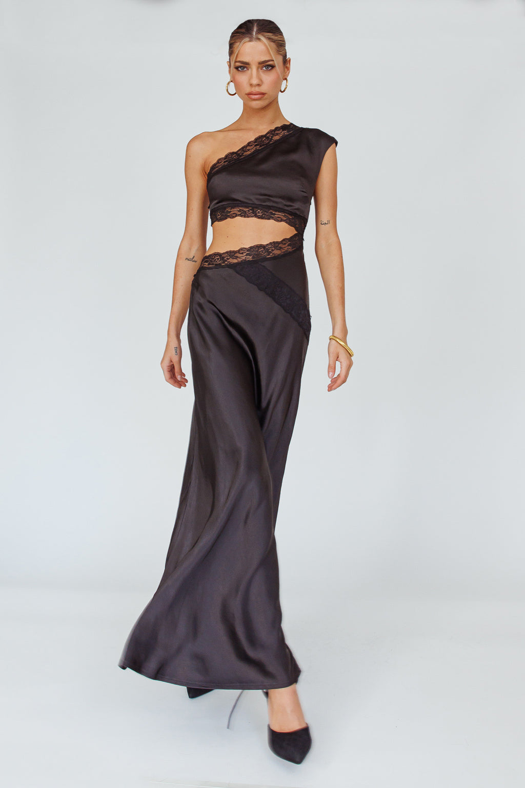 Mahli One-Shoulder Maxi Dress Black | Selfie Leslie Australia