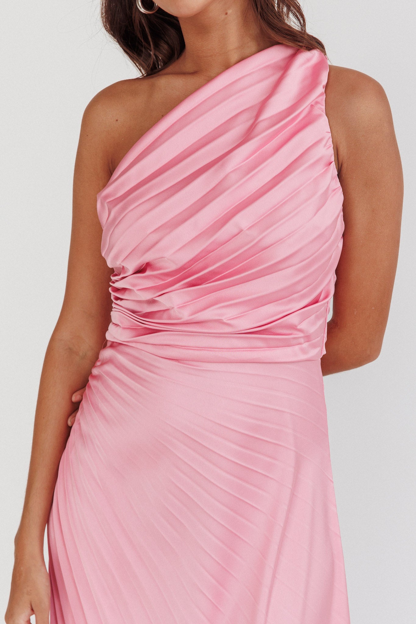 Interesting One Shoulder Pleated Maxi Dress Photos