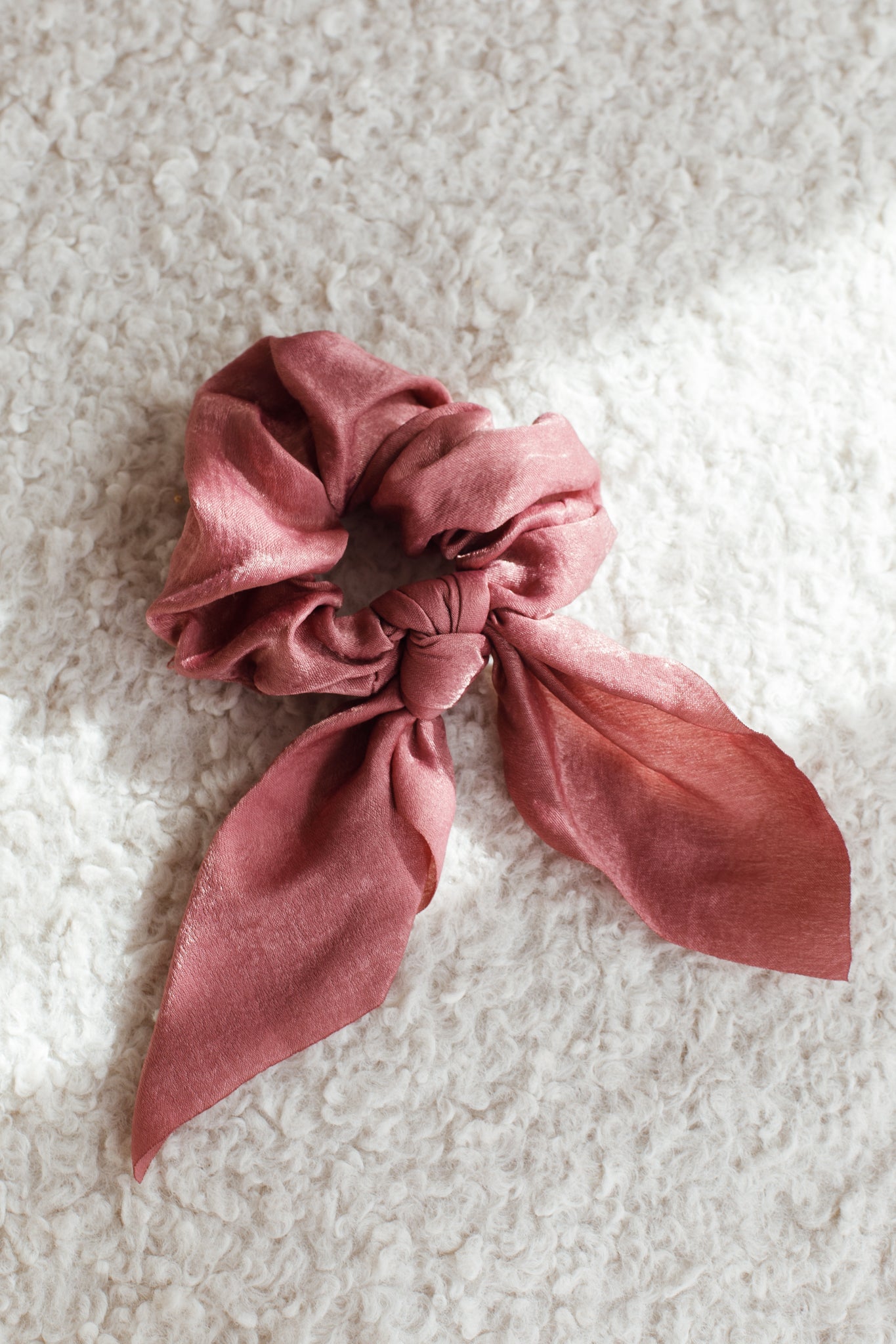 Calle Tie Scrunchie Rose | Selfie Leslie Australia
